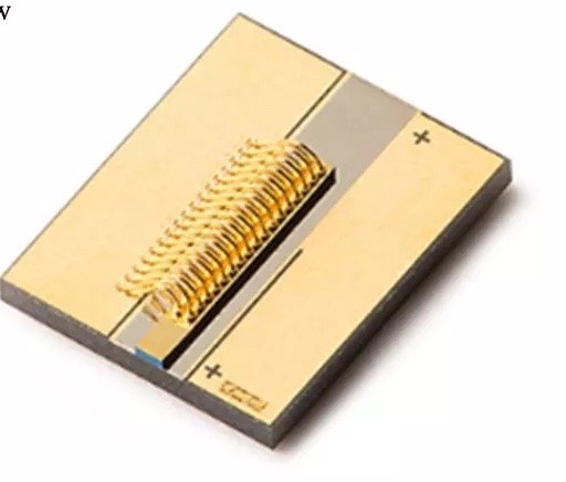 915nm 10W COS Diode Laser Chip On Submount Design